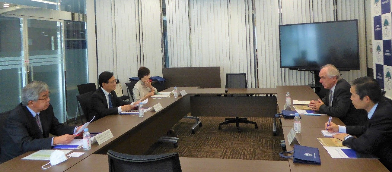 HFSP（Human Frontier Science Program）事務局長ご一行が来学されました（2022年10月5日） | 表敬訪問